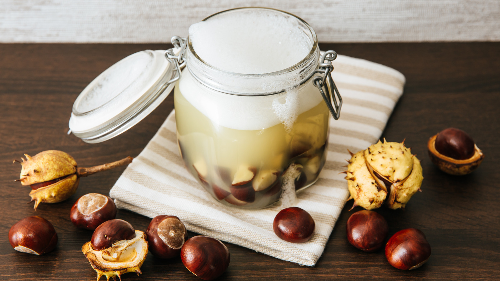 What Are Soap Nuts, And Can You Use Them As A Laundry Detergent ...