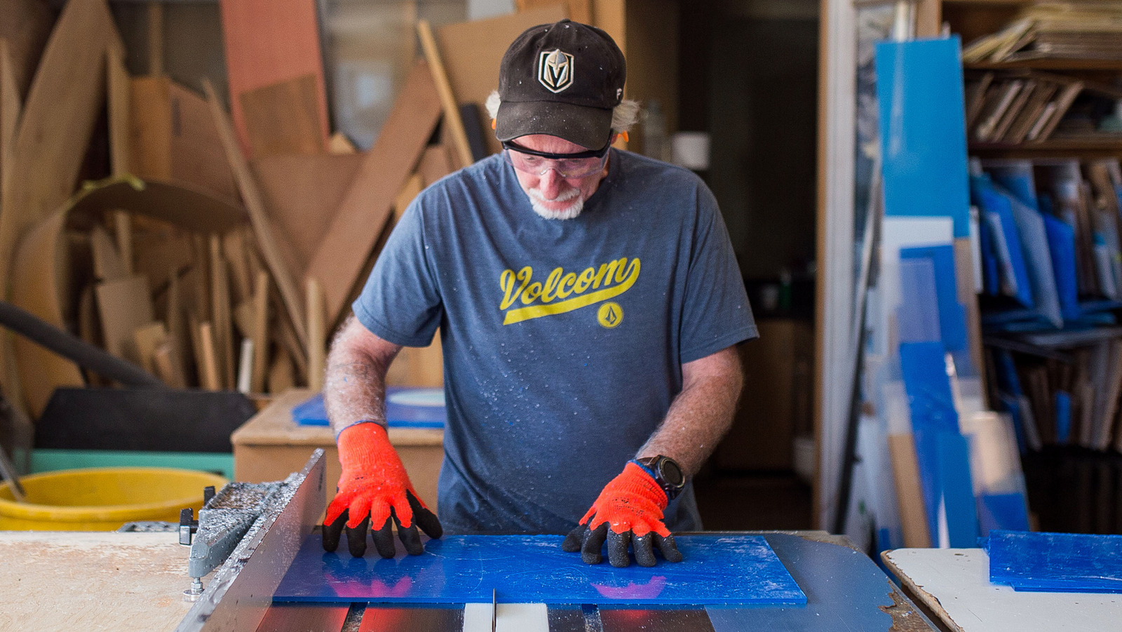 What To Consider Before Cutting Plexiglass At Home What To Consider Before Cutting Plexiglass At Home