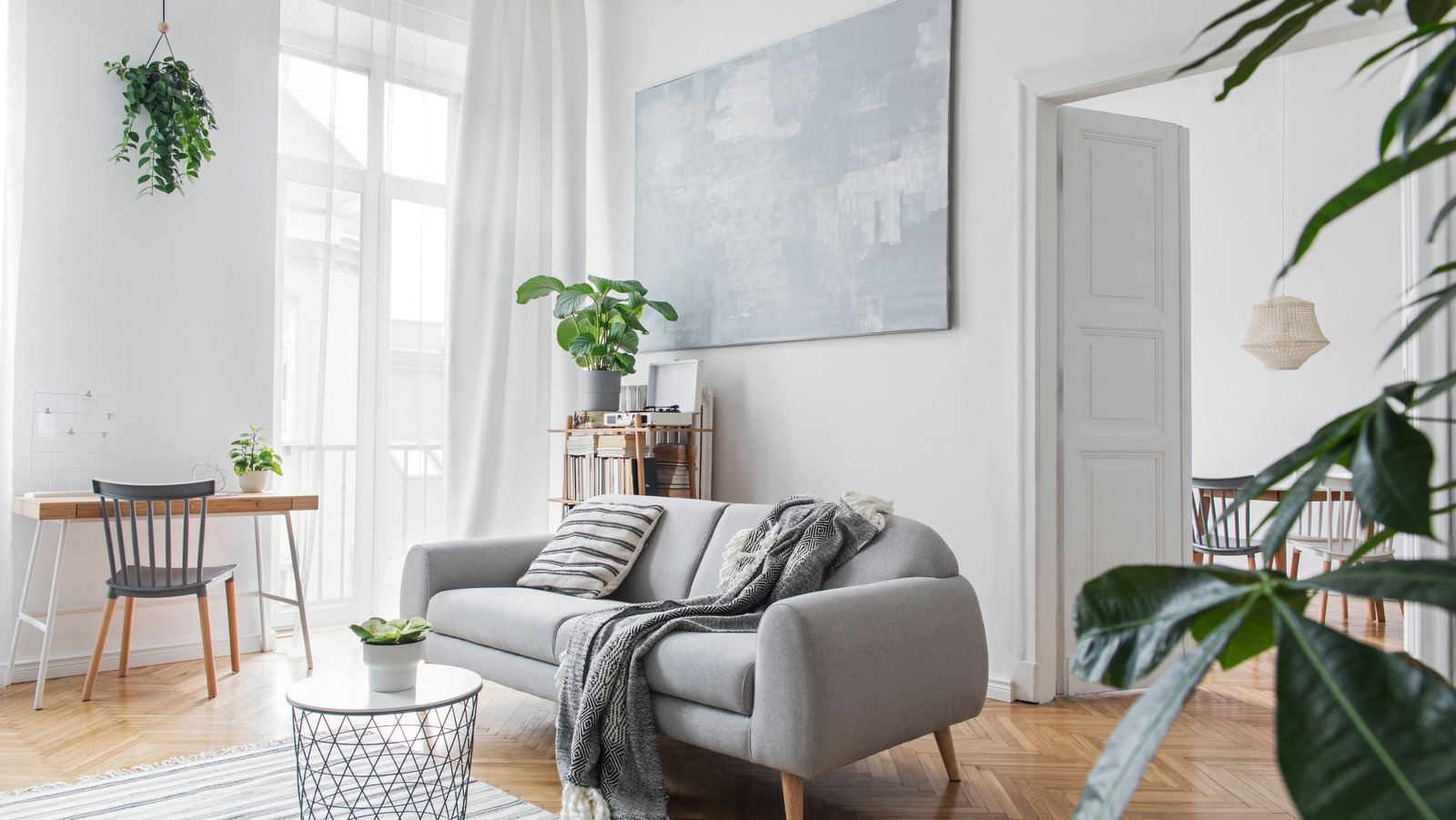 What You Need To Know About The Slow Deco Trend - House Digest ...