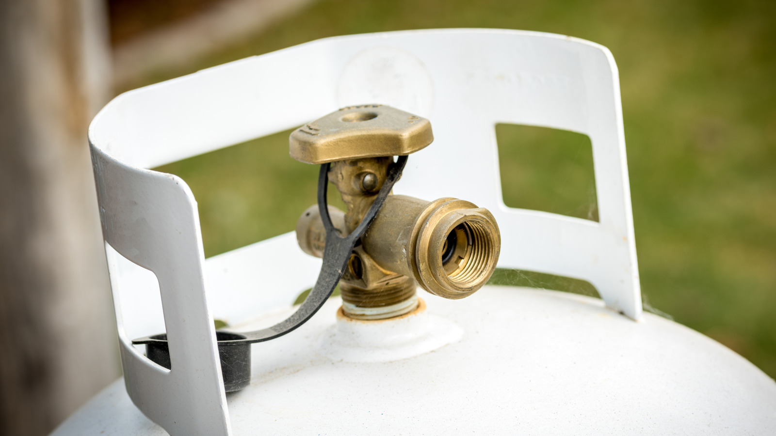 Can You Fill Propane Tanks At Costco? Here's What You Need To