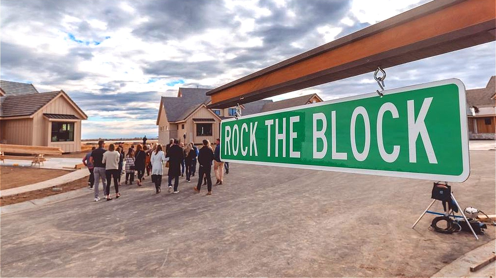 Why HGTV's Rock The Block Contestants Compete With No Cash Prize