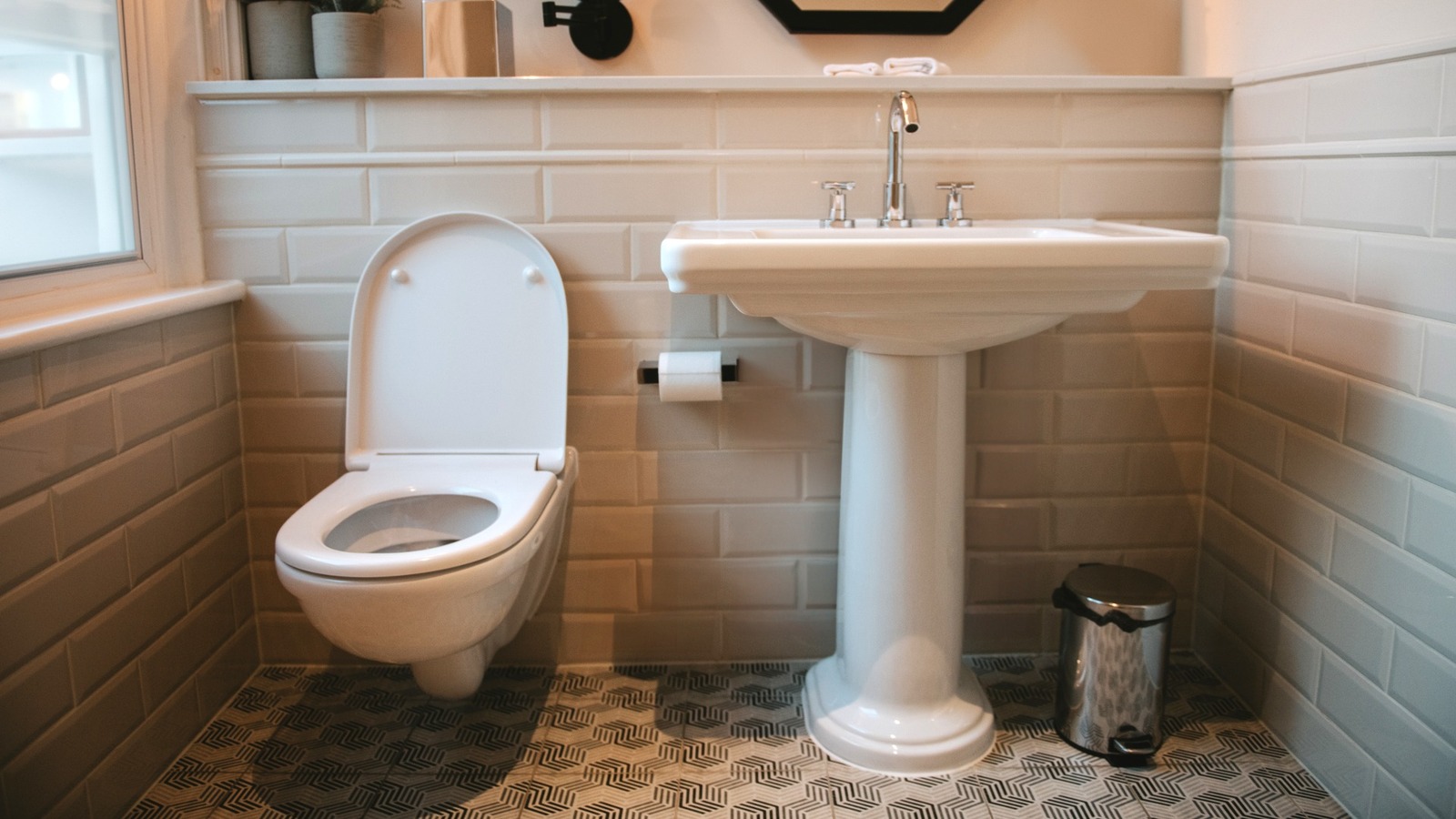 Why IKEA's KLIBBAL Line Has The Perfect Decor For Your Bathroom