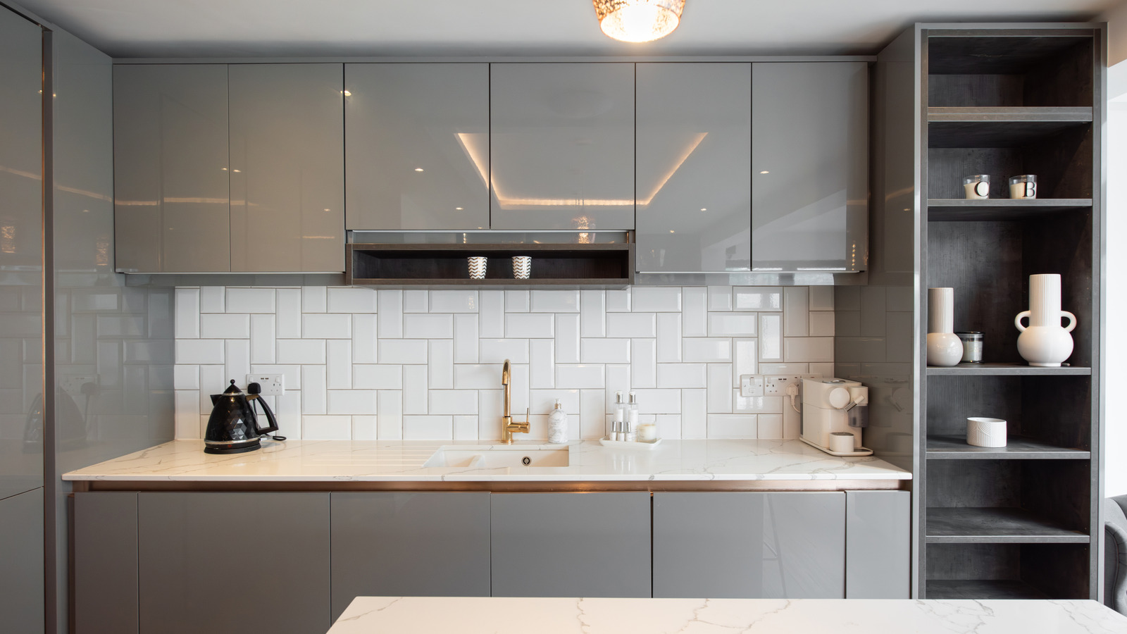 Yes, It's Possible To Paint Over Gloss Kitchen Cabinets (And Here's How ...