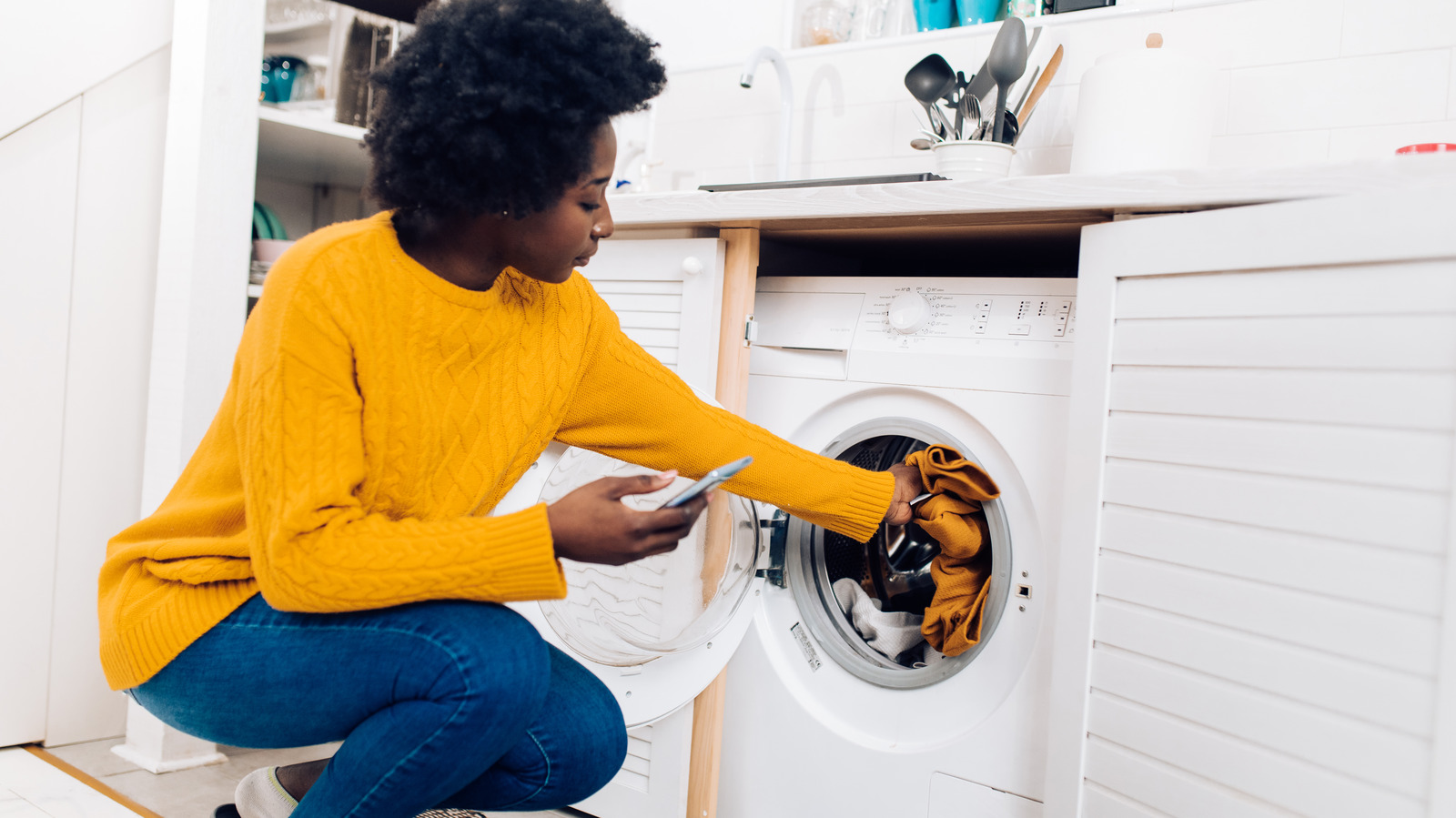 Your iPhone Can Prevent Common Laundry Mishaps With This Easy Trick